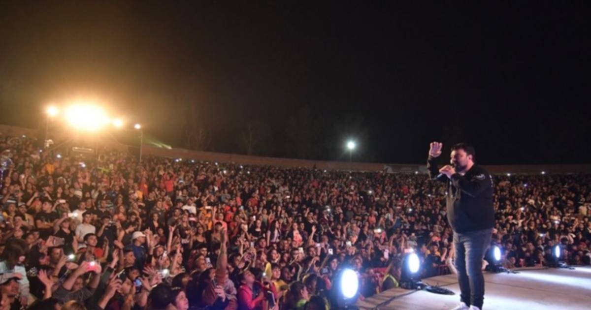 A puro baile, cerró el Festival del Río | El Diario de la República