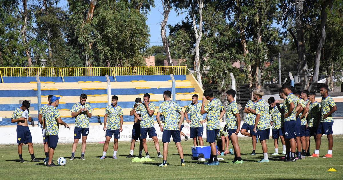 Botella: "Estoy conforme hasta acá con el armado del plantel" | El ...