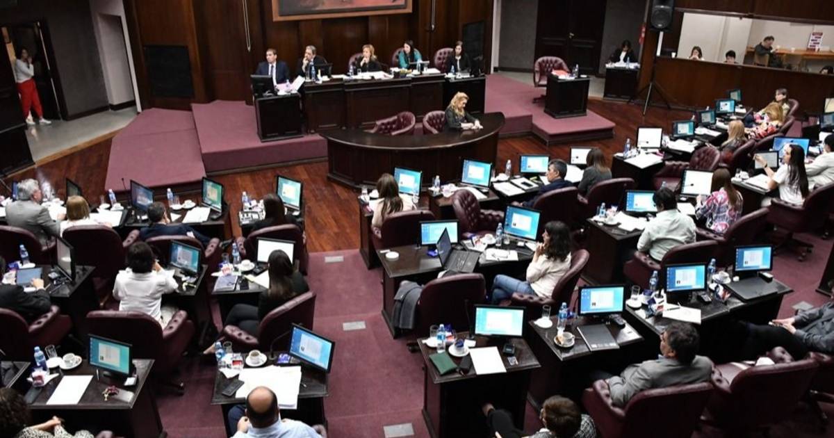 Diputados convirtió en ley al proyecto de "narcomenudeo" | El Diario de ...