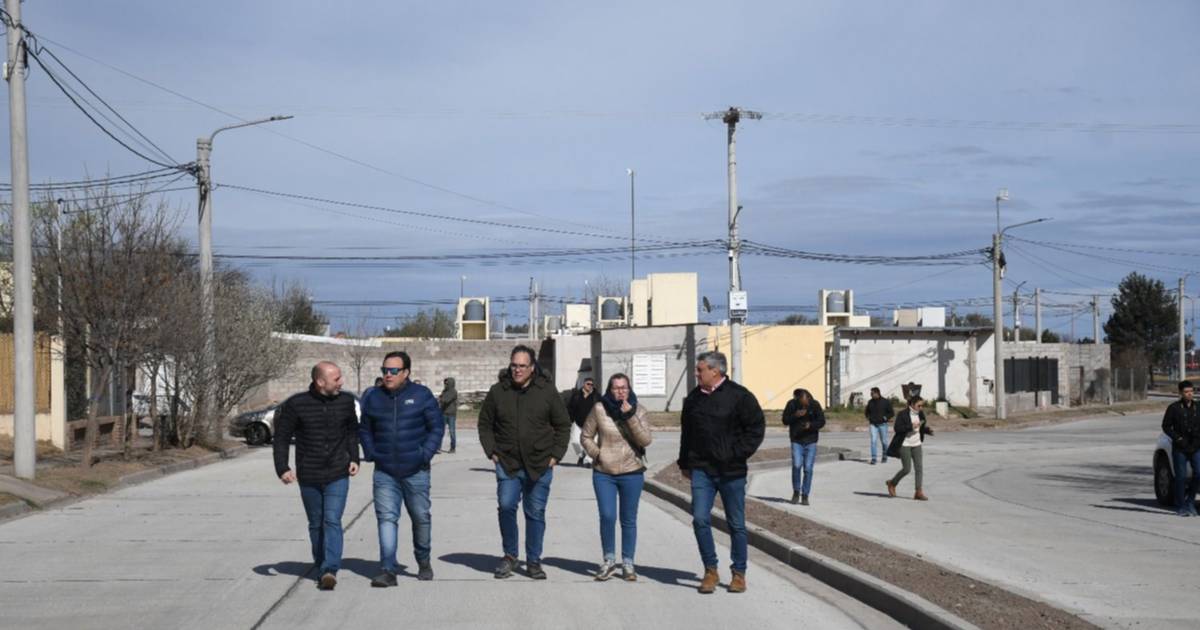 Avanzan las obras complementarias para las futuras 70 viviendas | El ...