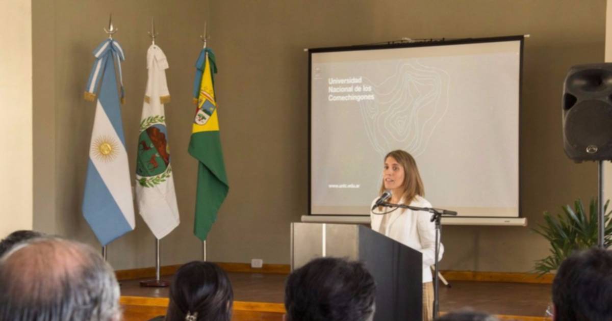 La UNLC cumplió tres años y presentó un libro sobre su historia | El ...